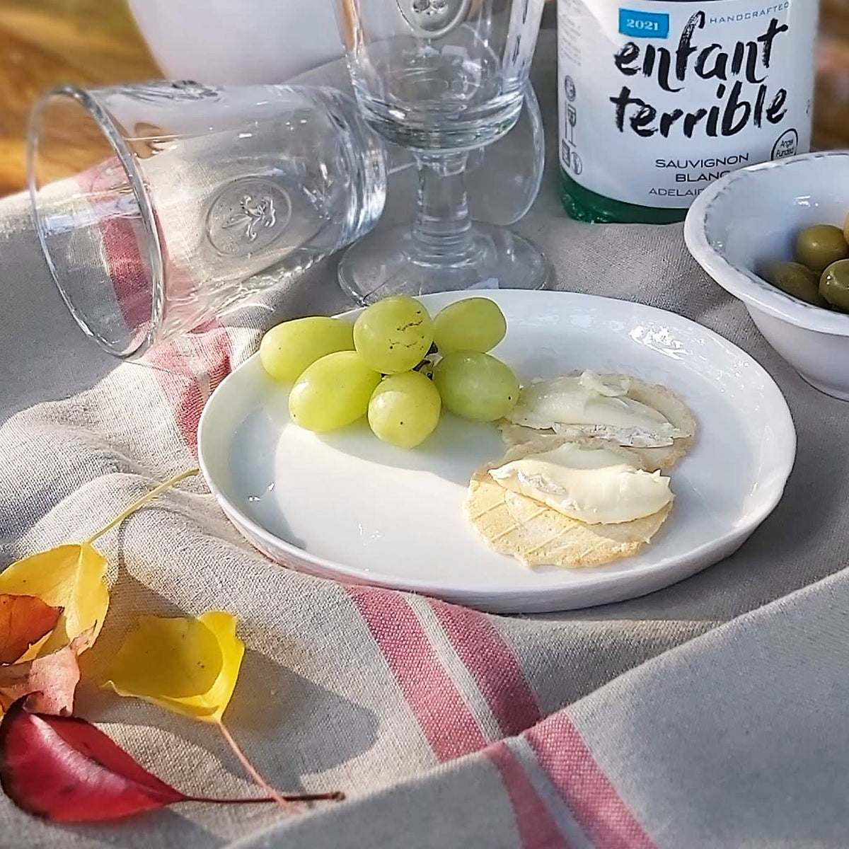 Amitié White Linen Plate - Malmaison